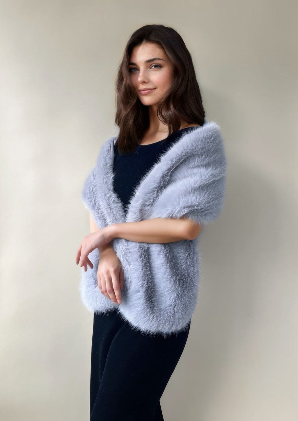 Soft Grey Faux Fur Shawl / Wrap with hooks and eyes (Lilian Gry07 ...