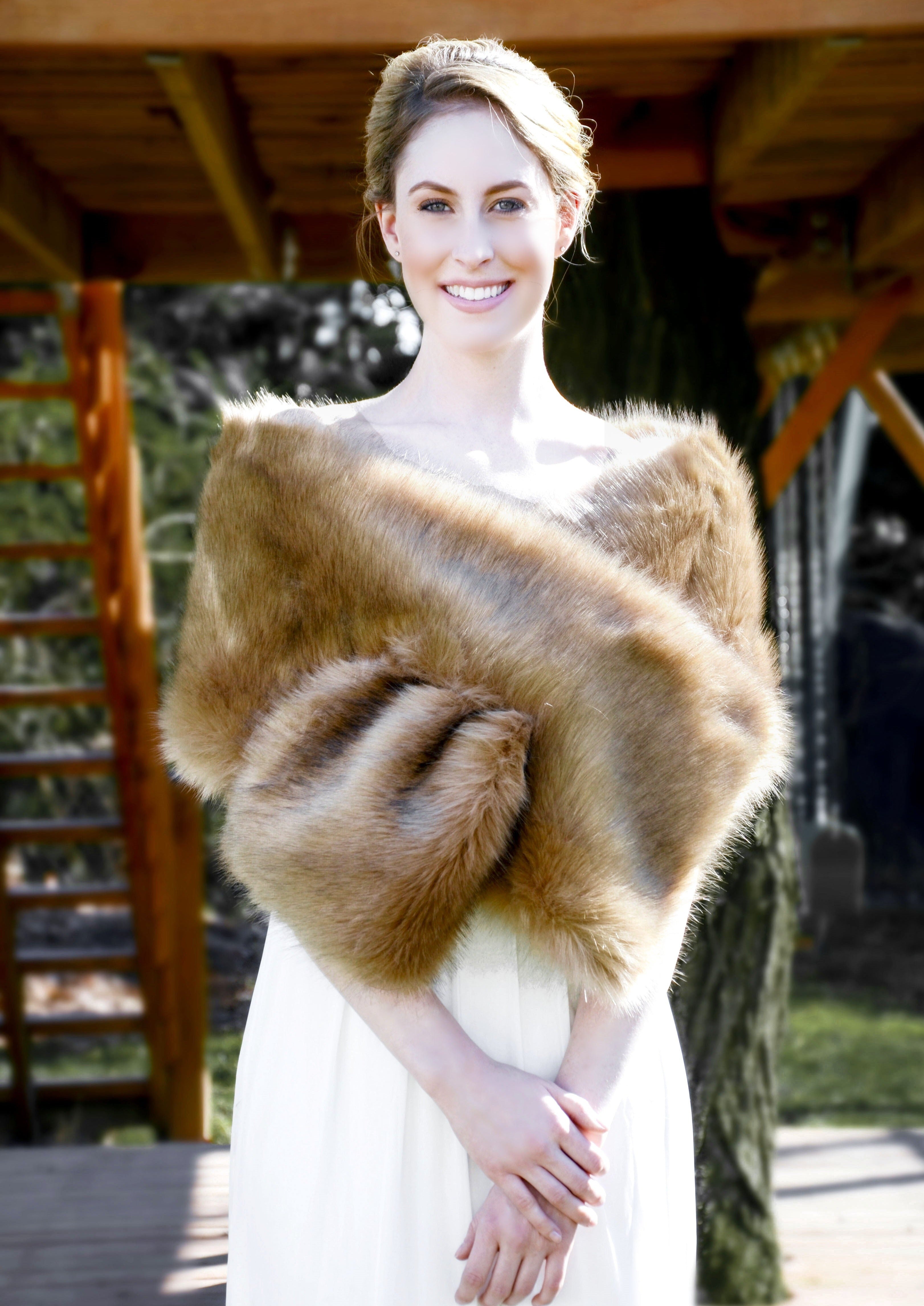 Brown Fur Shawl (Lilian LBrw03) – Sissily Designs