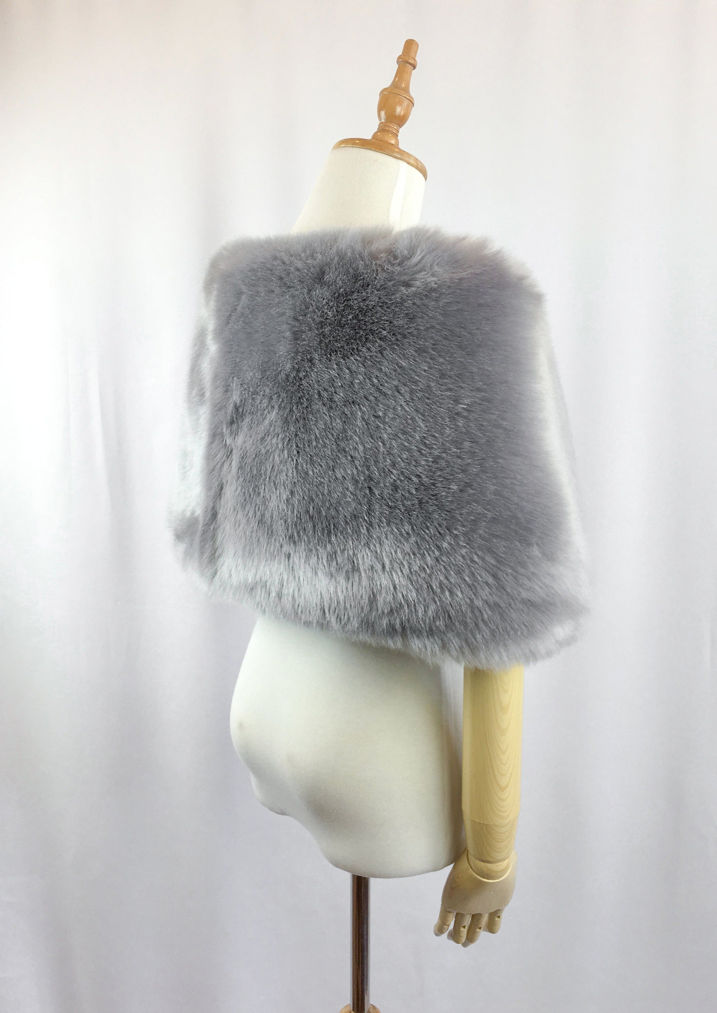 Gray Fur Wrap (Serena Gry01) – Sissily Designs