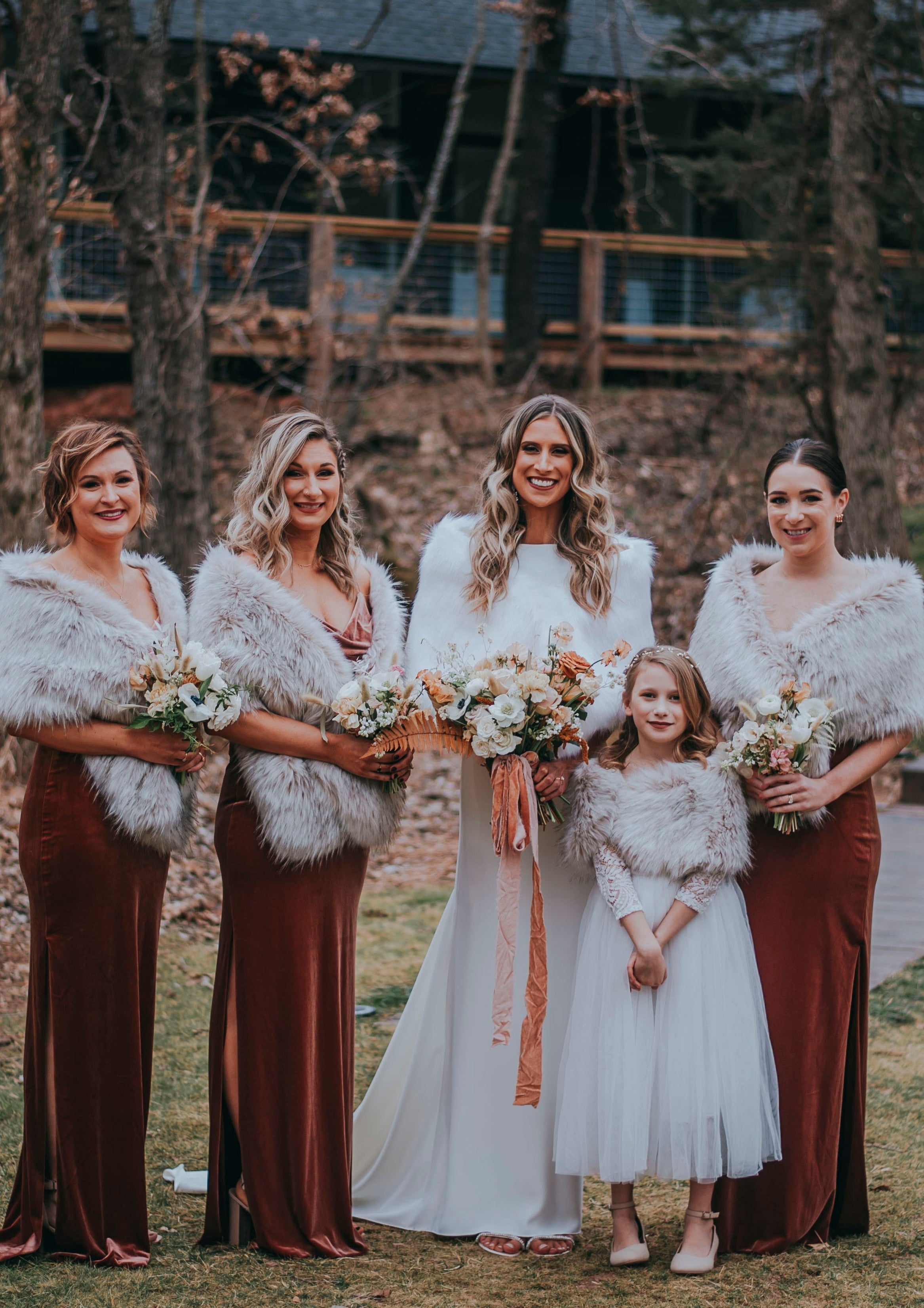 Blush with Black Tips Faux Fur Shawl (Lilian Blu02) – Sissily Designs